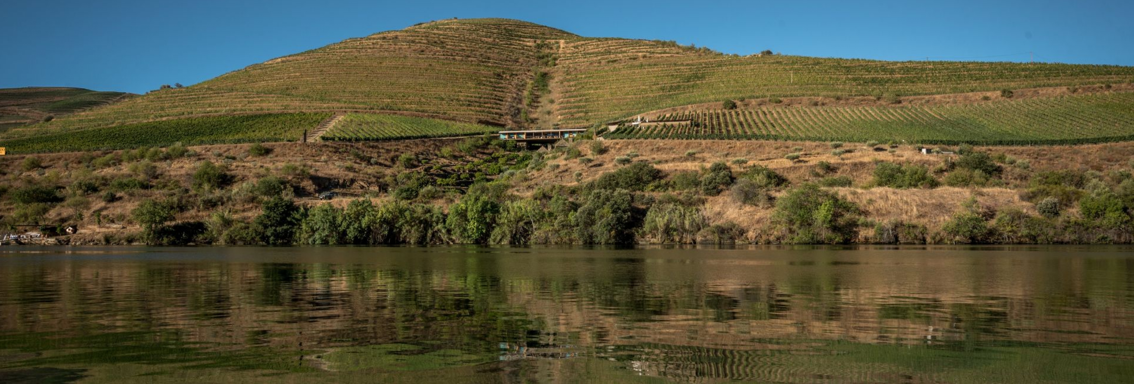 Quiet Travel in Portugal: Discover Luxury Escapes by